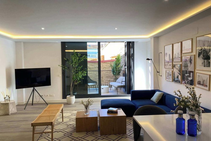 W* | Trendy 2br W/ Sunny Terrace In Chueca - Madrid
