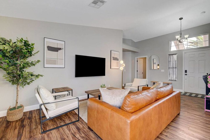 Pool And Arcade 4br Vacation! - North Las Vegas, NV