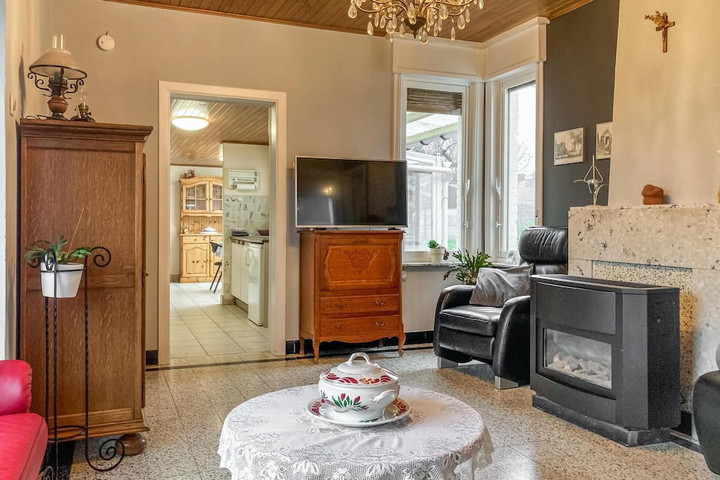 Moody Boho Retreat In Downtown Overland Park, Walk To Shops & Dining - Shawnee, KS