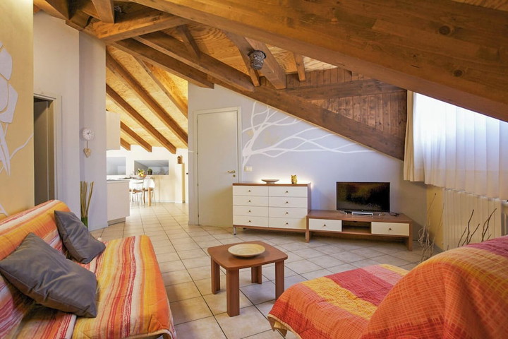 Villa Anna, Borromean Islands No. 14 By Lago Reisen - Lake Maggiore