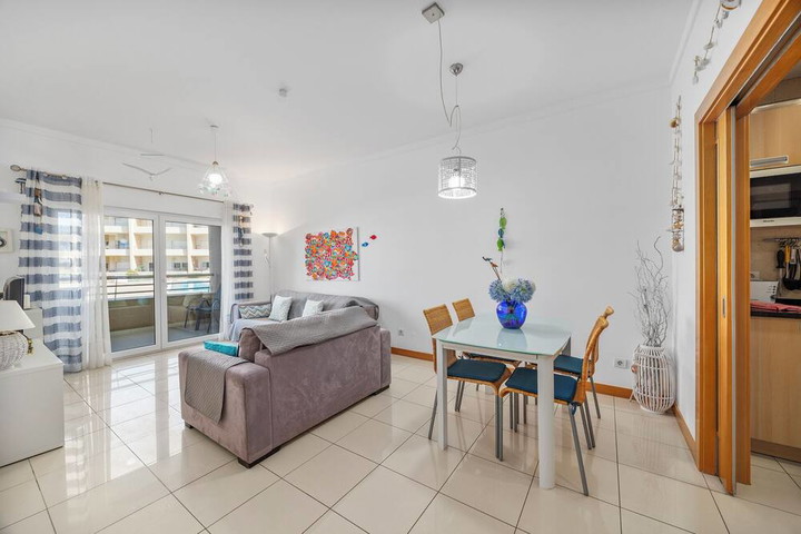 Super Cute 1-bed Beachfront Pool View Apartment - Albufeira
