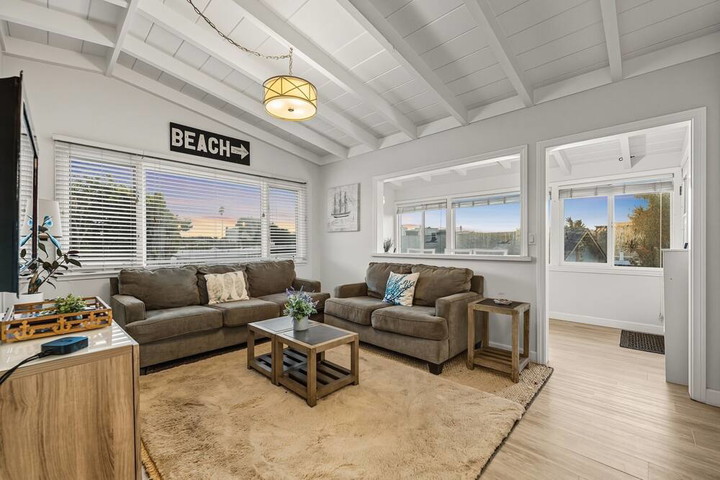 25% Off Sept Wkdays, Walk 2 Beach, Great Location! - Oxnard, CA