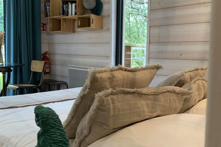 The Cabin Perched In The Trees From 2 To 4 People - Pont-Aven
