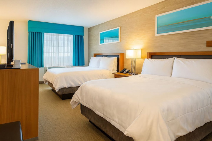 Good-value Accommodation | 3 Posh Units | Anaheim Gardenwalk - Anaheim, CA