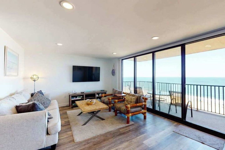 Sea Colony Ocean 11th Floor Condo W/ Free Wifi, Tennis Court, & Basketball Court - Bethany Beach, DE