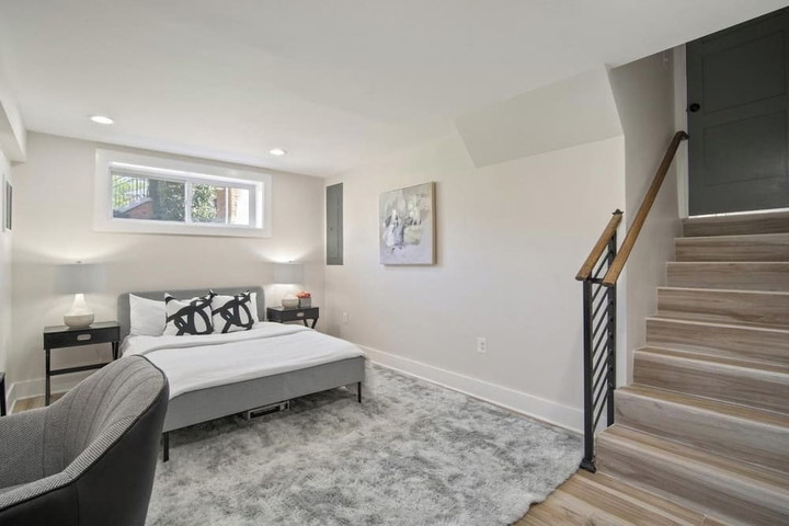 Quaint 3-bedroom House With Ac In Lovely Washington - Silver Spring, MD