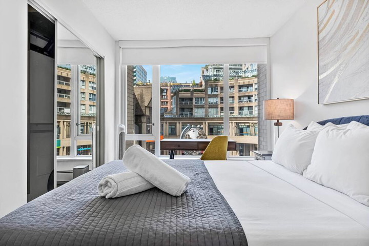 5 Br & 3 Bth Entire 3 Floor Townhome-rooftop - Vancouver