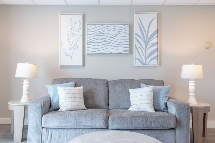 Shore View Haven | In The Heart Of Downtown - Duluth, MN