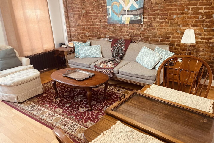 1856 Historical Vintage Row House Sleep 8 Ppl Only 5min To Nyc - Jersey City, NJ