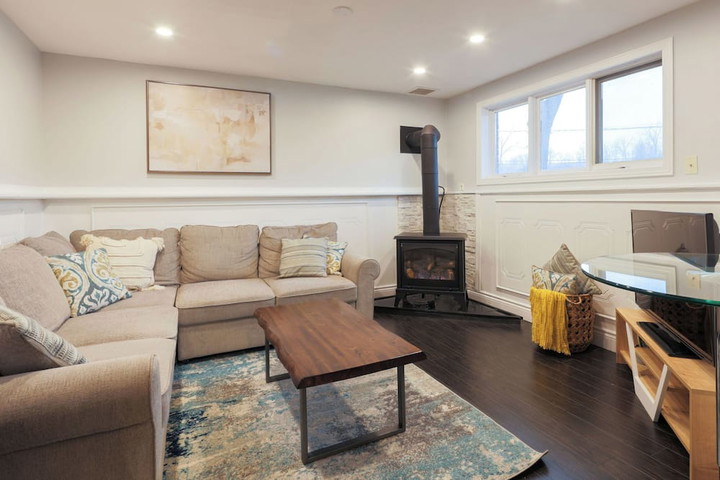Cottage On The Water | Hot Tub | 15 Min To Beach, Wineries, Niagara Falls | - Niagara-on-the-Lake