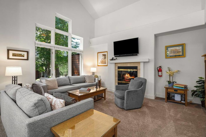 Gorgeous, Great Get-away - Superb Location, Clean, Relaxing!  Many Amenities. - Carson City, NV