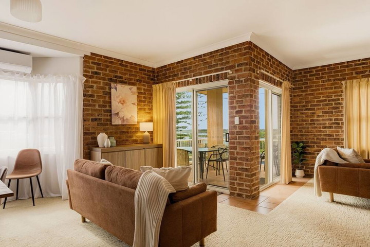 North Street Panorama -Stunning Mountain And Ocean Views - Urunga