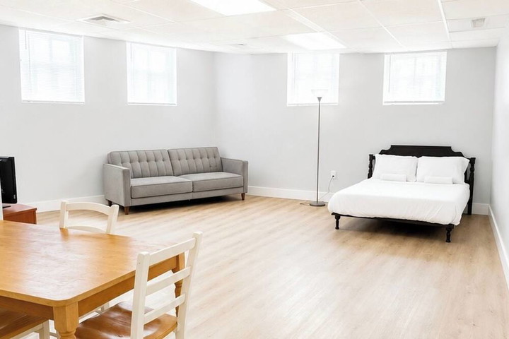 Cozy Studio Apartment In Delightful Waterbury With Central Air - Waterbury, CT