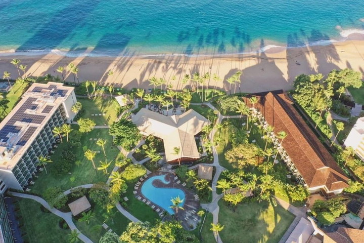 Lahaina Beach Getaway Destination! Steps From Ka'anapali Surf Club, Pool - 카어나팔리
