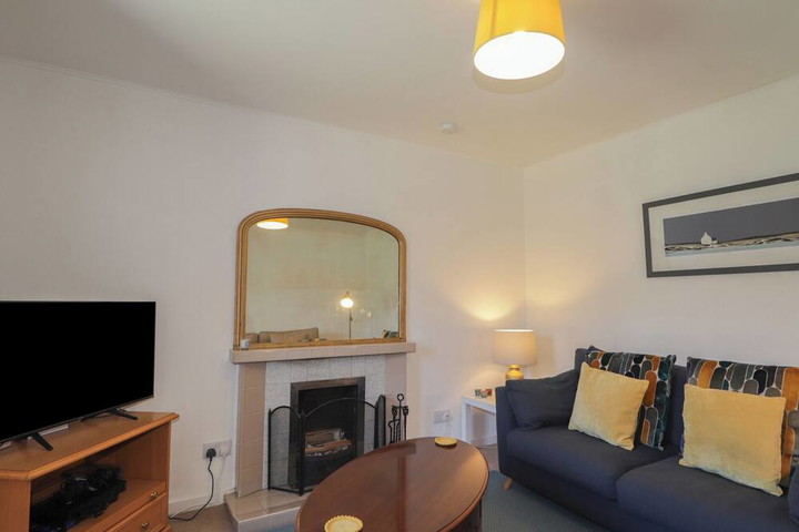 Tigh A Phailean, Family Friendly, With Open Fire In Letterfearn - Skye