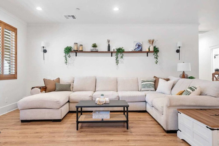 Escondido Oasis | Sleeps 10 + Hot Tub! - Escondido, CA