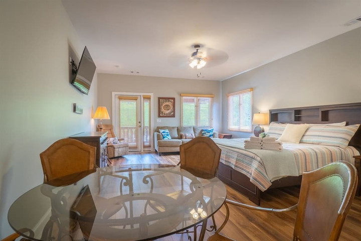 Avc-c Heidi's Haus| Location, Location, Location, Across From River And Tubing - Helen, GA