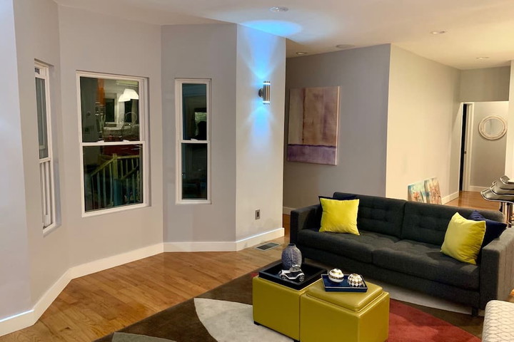 Modern Massive Large Group 3800sf Mit Harvard Bos - Boston, MA