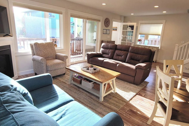 Charming Private Retreat Near Beaches/fully Fenced - Pacific Beach, WA