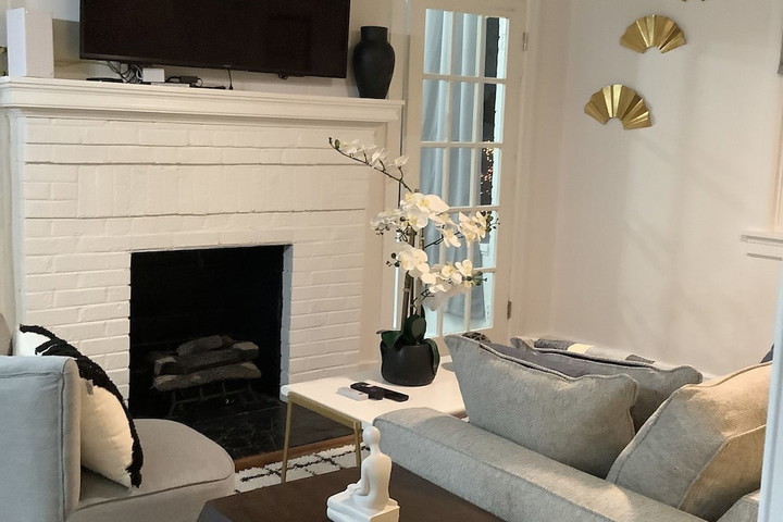 Cozy Cape Cod Home! - Richmond, VA