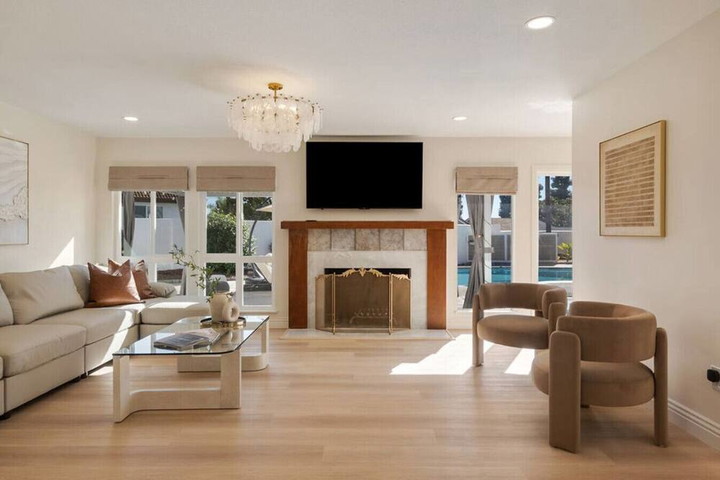 Dream Dip: Heated Pool & Hot Tub | Close To Disney - Anaheim, CA