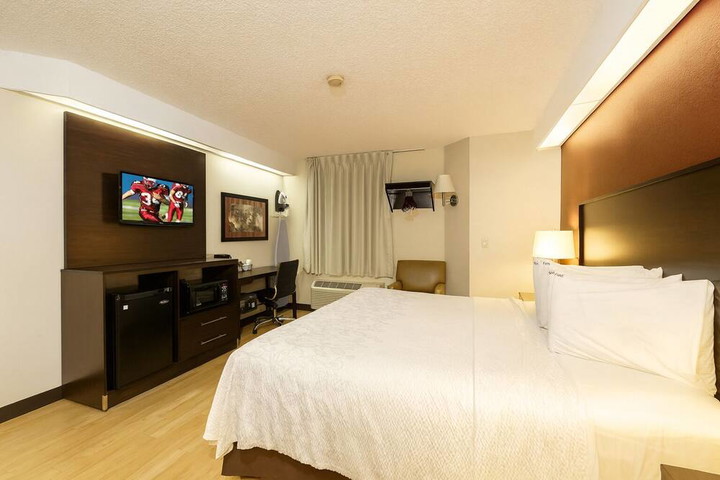Budget-friendly Suites Close To Florida Agricultural Museum W/ Pool & Hot Tub! - Flagler Beach, FL