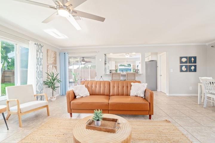 Lowest Prices Of The 26'! 5 Min To Downtown+beach Gear+hot Tub/pool+pet Friendly - Cape Coral, FL
