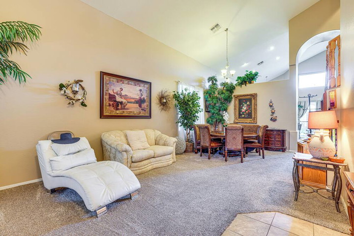 Near Golf Courses & Casinos: Maricopa Home W/ Yard - Maricopa, AZ
