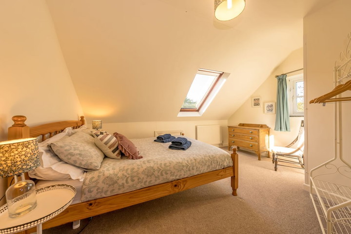 Large Cottage With Hot Tub And Llamas Near Cardigan | Certws-y-ffynnon - Pembrokeshire