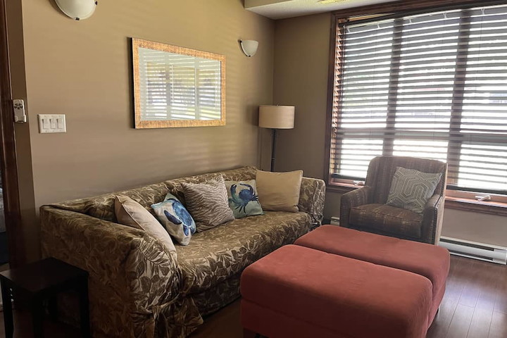 4-bedroom Condo In Radium, Bc - Radium Hot Springs