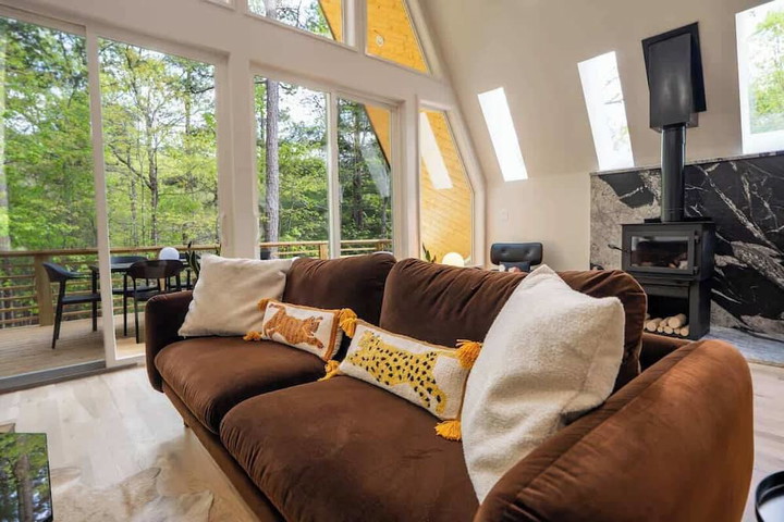 A-way Frame Designer Mtn Cabin Pool Access - Blairsville, GA