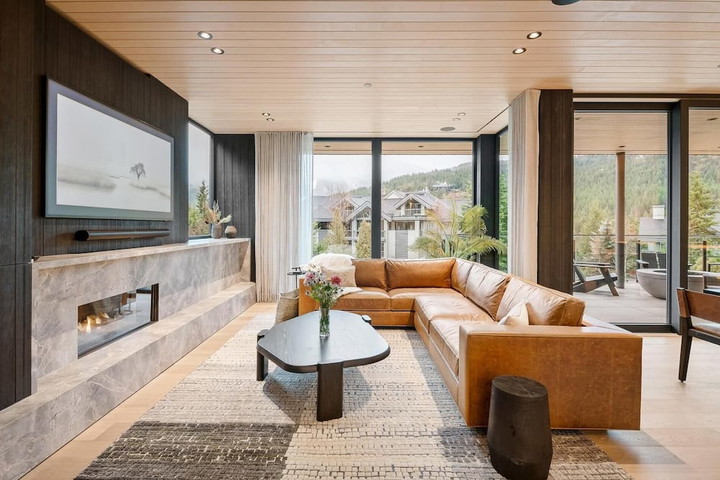 Blueberry Hill Retreat | Luxe, Proche De Tout, Spa, Vues Incroyables - Whistler