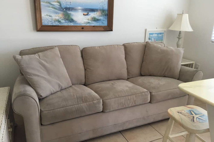 Walk To The Beach, Boardwalk And Shopping! Pool On Site, Great Location! - Ocean City, NJ