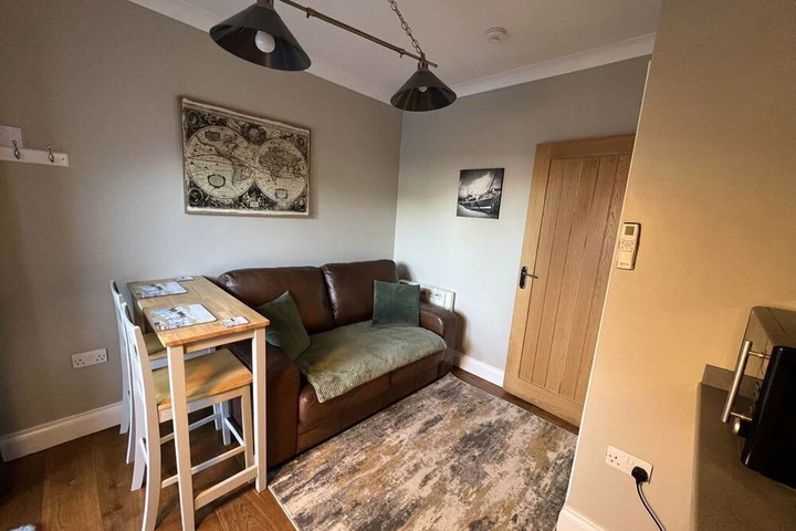 The Annexe Rests Near Kilgetty - Tenby