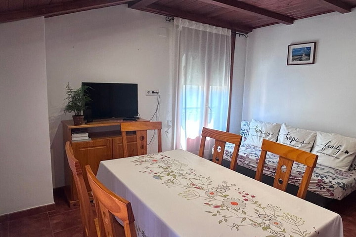 Apartamento 'Tres' Con Vistas A La Montaña, Terraza Compartida Y Wi-fi - Frías de Albarracín