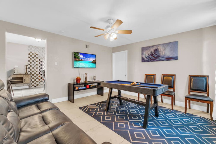Spacious 5br Getaway-great For Families & Groups - Pompano Beach, FL