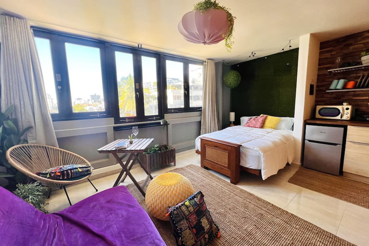Lovely Beach Studio - High Speed Internet! - San Juan