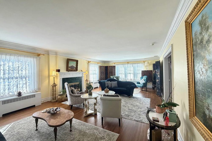 Luxury 5br, 3.5br Home - Upper Montclair W/ Pool. Minutes To Metlife And Nyc! - Paterson
