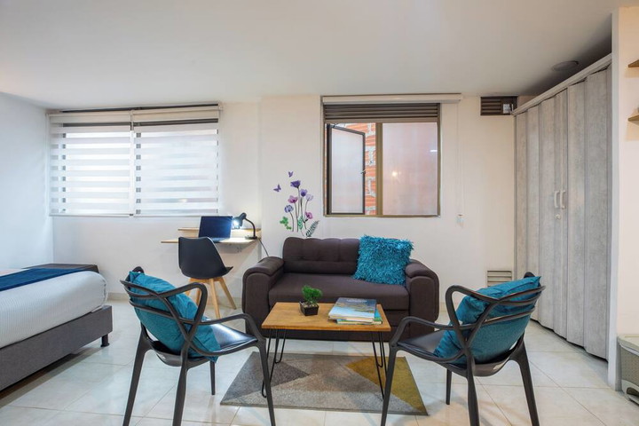 Alojarte Rionegro - Nice Studio: Central And Close To Commerce And Attractions. - Rionegro