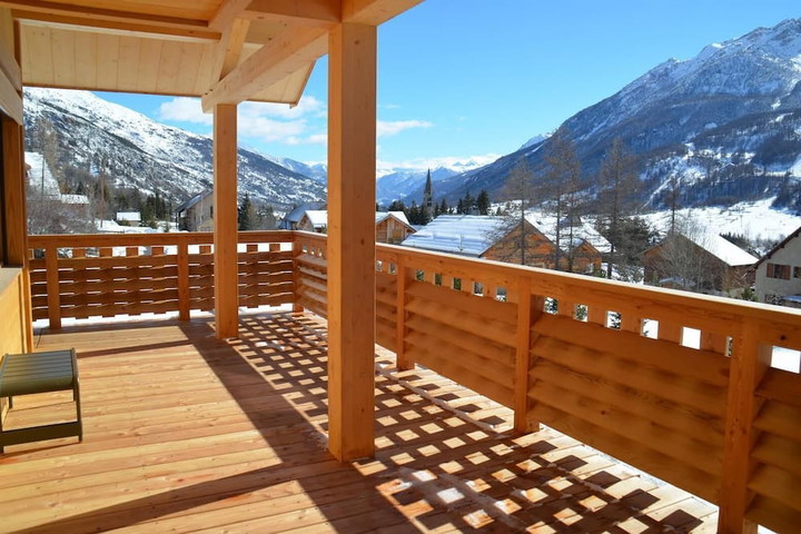 Contemporary, Authentic Chalet In The Village Of Monétier Les Bains - Serre Chevalier