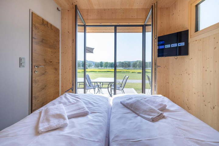 Schöner 1-zimmer-wohnwagen (Sta) In Hannersdorf - Burgenland