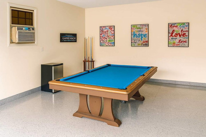 5br + Game Room | Bridge Park + Zoo | Sleeps 12 - Dublin, OH