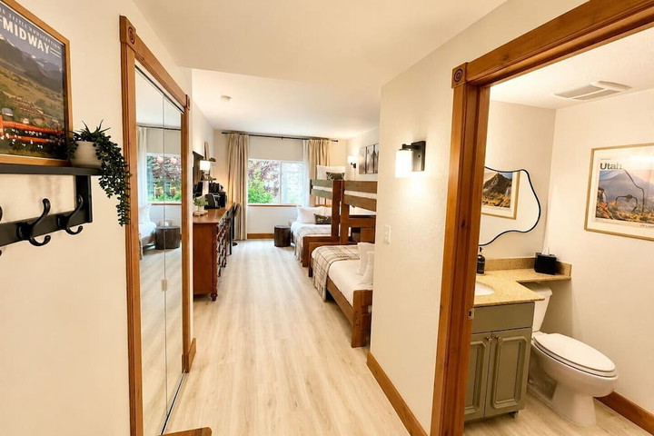 1020 | Upscale Family Suite | Remodeled | Sleeps 6 - Utah