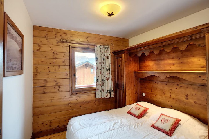 Beautiful 3-room, 2 Bedrooms, 6 People, Pool Access, Spa, Les Menuires - Méribel