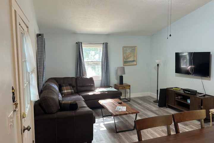 Cozy 2-bedroom House In Tranquil Put-in-bay With Ac - Put-in-Bay, OH