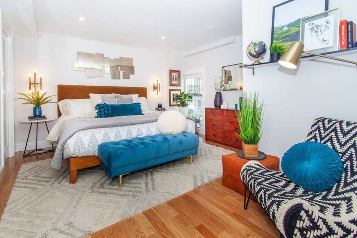 Cozy 2br Fort Hill Apartment | Near The T - Back Bay - Boston
