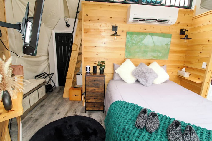 Tranquility Dome Accommodations - Nova Scotia