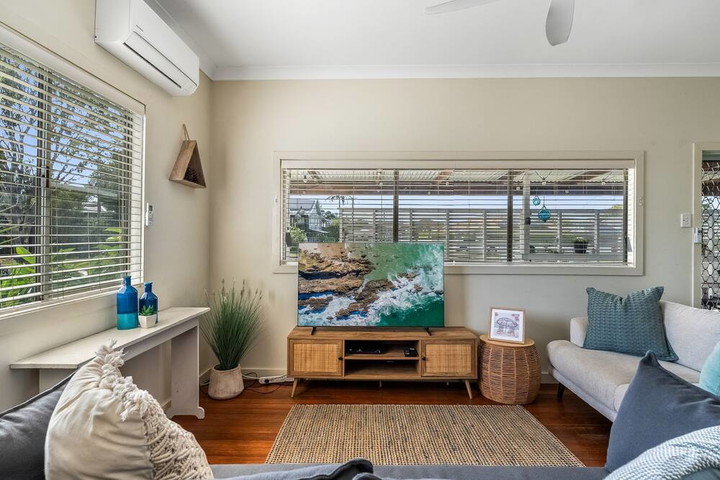 Sea La Vie Cottage  - 1.2 Yarran Street - Evans Head