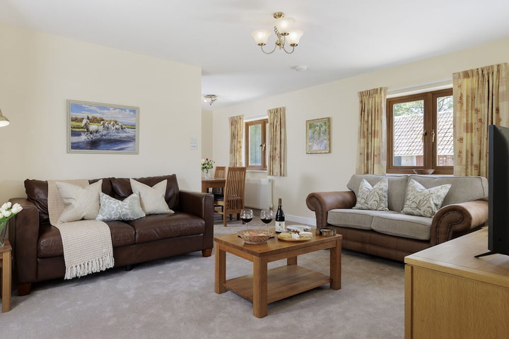 Stable Cottage Is A Spacious, Detached, Welcoming Property Set Within Tranquil Grounds Of Hales Farm - Bibury