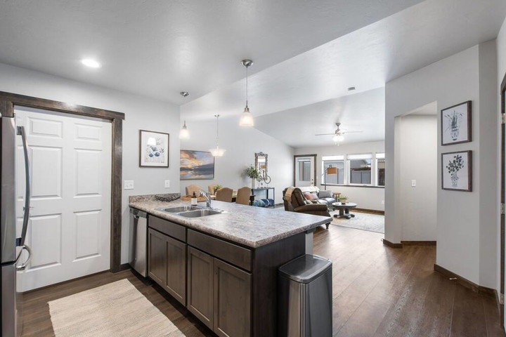 Kalispell Townhome | Dogs Allowed | Grill - Kalispell, MT